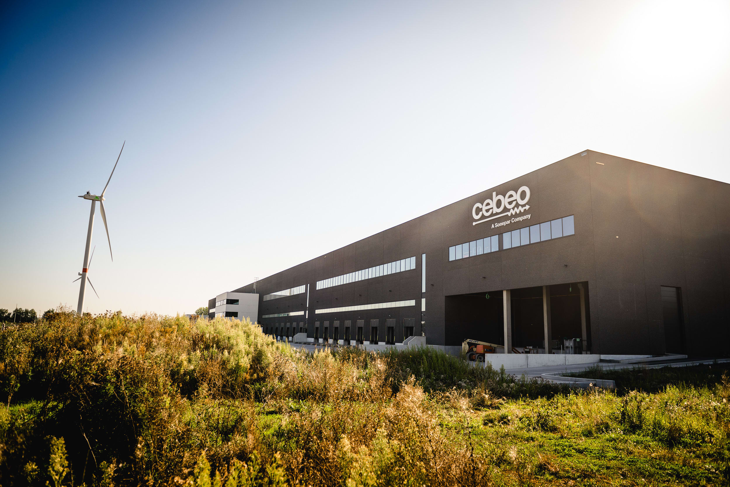 CEBEO | Le premier distributeur B2B de produits électriques