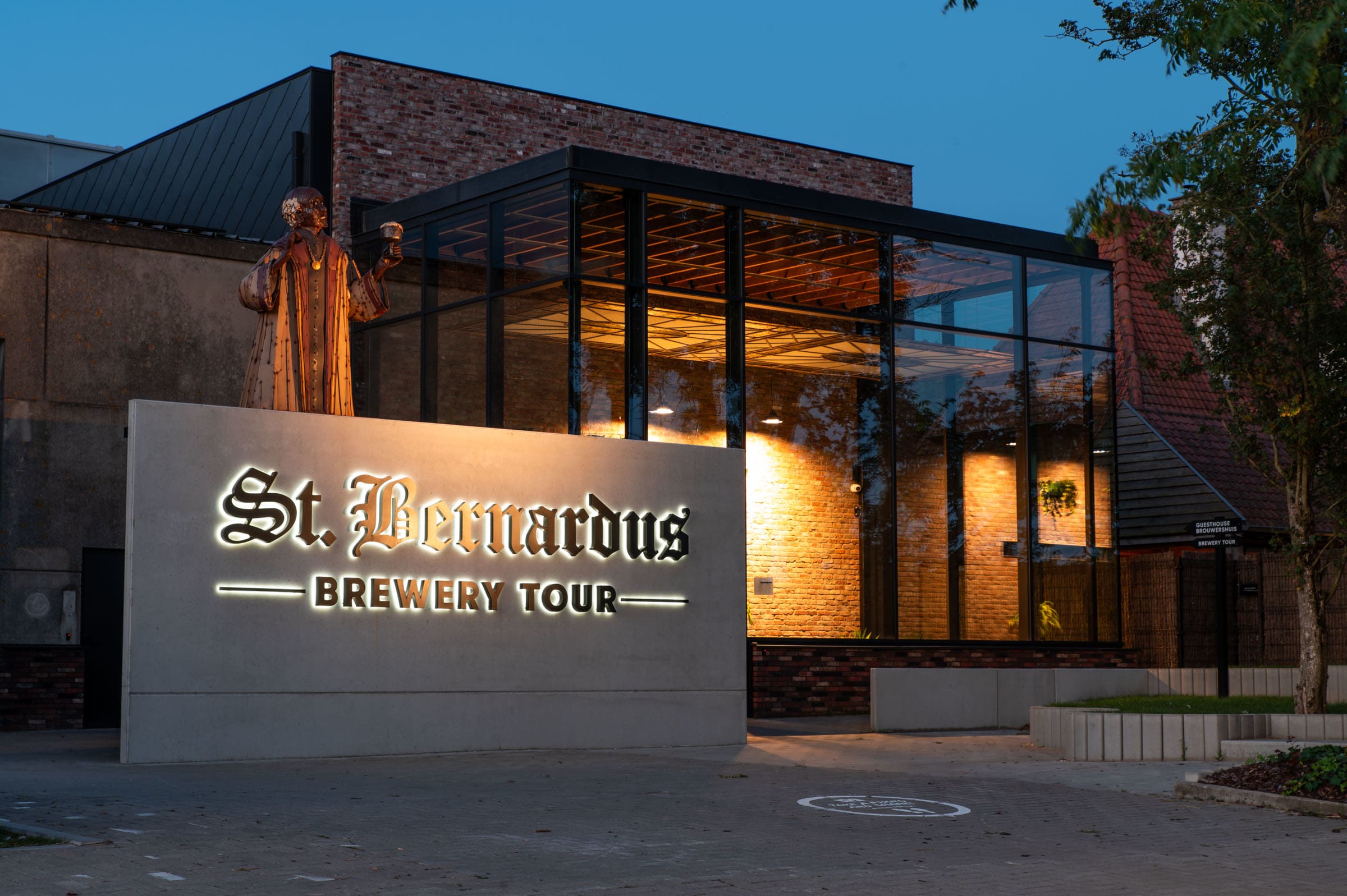 Un système d’éclairage automatisé pour le nouveau circuit de visite de ...