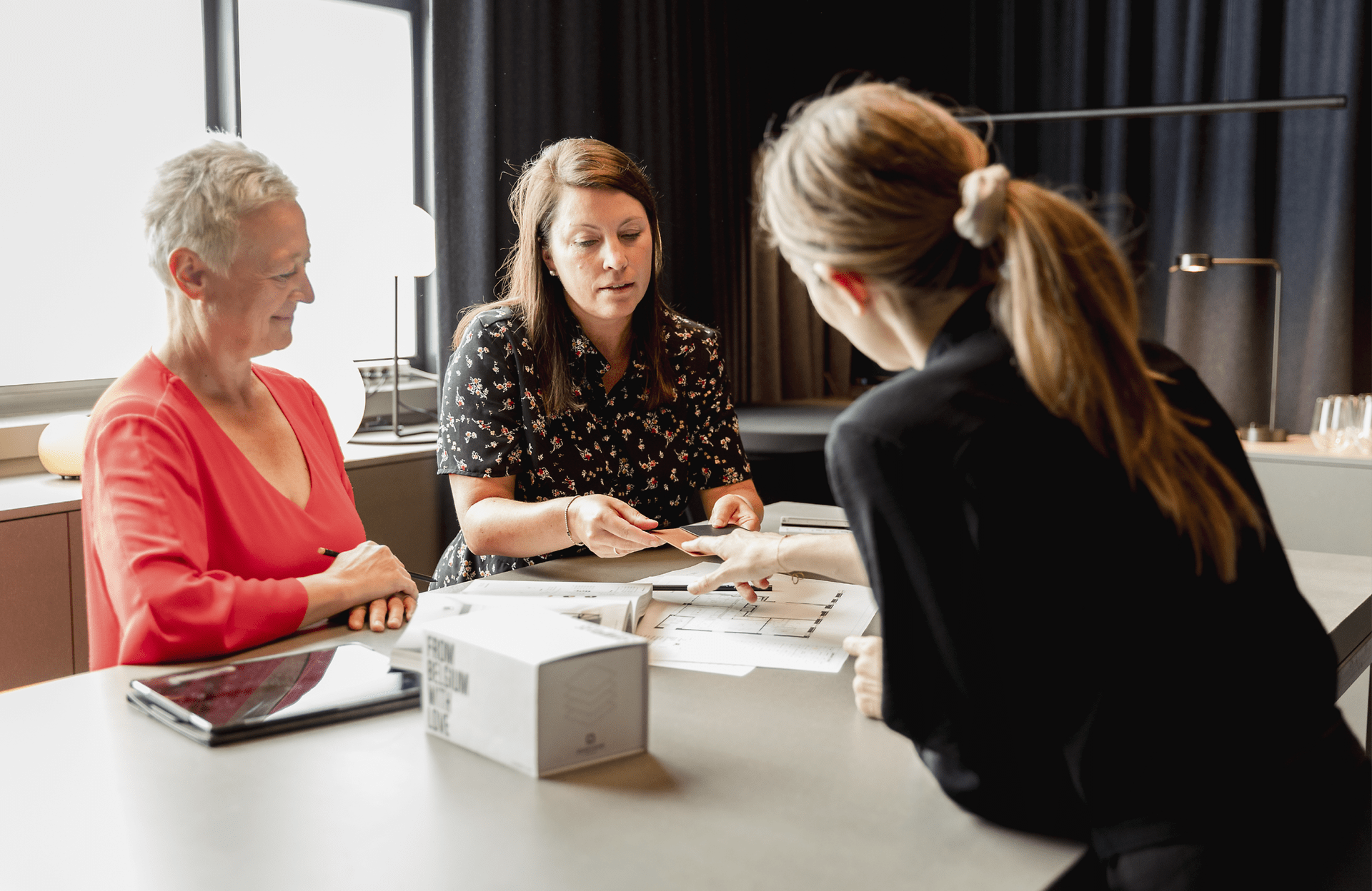 Ontdek de showrooms van Wever & Ducré in Kortrijk en Brussel